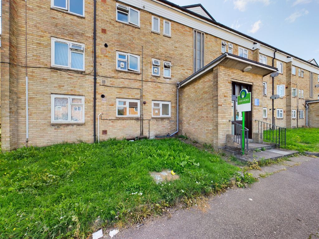 2 bed flat for sale in Hillary Road, Hemel Hempstead, Hertfordshire HP2 ...