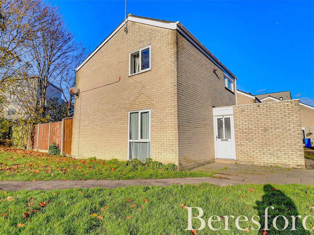 3 Bed End Terrace House For Sale In Gibraltar Close Great Warley Cm13