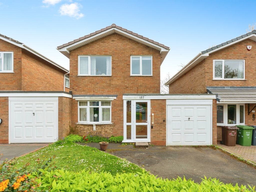 3 Bed Link Detached House For Sale In Myton Drive Shirley Solihull