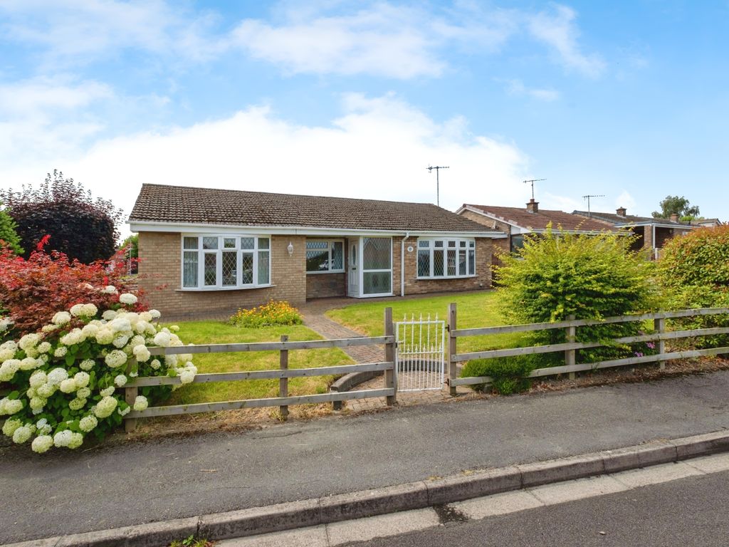 4 bed detached house for sale in Tansley Way, Inkersall, Chesterfield ...