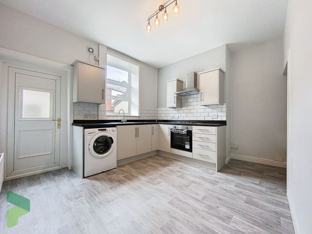 2 Bed Terraced House For Sale In Cobden Street Darwen Bb3 £110 000