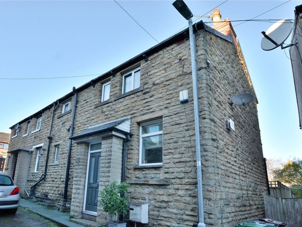 2 Bed Semi Detached House For Sale In Paradise Place Horsforth Leeds