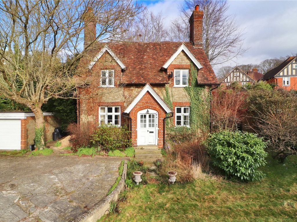 3 bed detached house for sale in Amherst Hill, Sevenoaks, Kent TN13 - Zoopla
