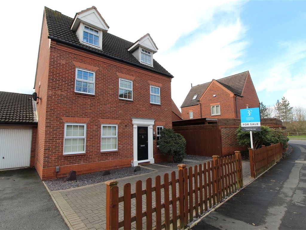 5 bed detached house for sale in Common Lane, Fradley WS13 - Zoopla