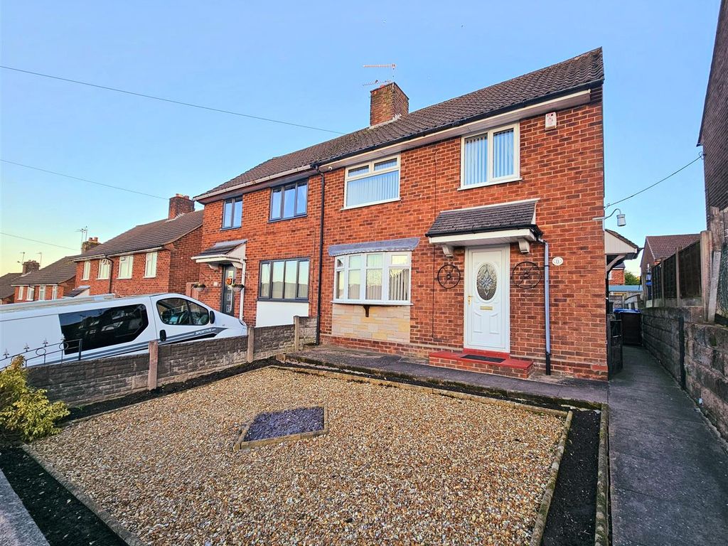 3 Bed Detached House For Sale In Lawton Street Biddulph Stoke On