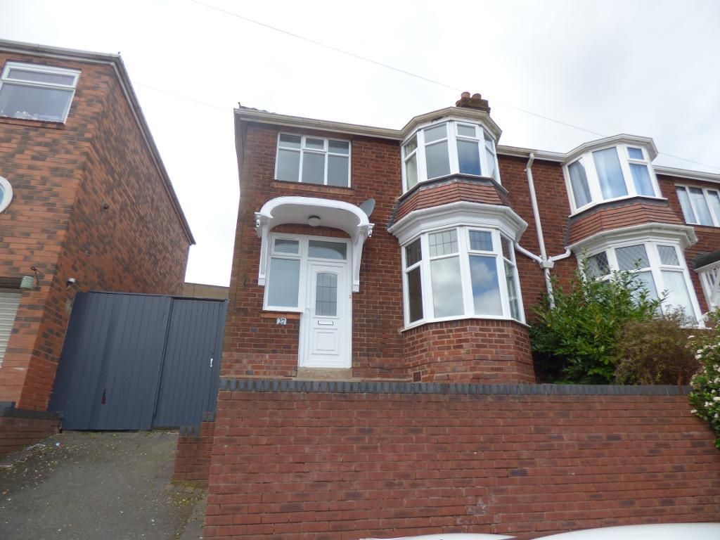 3 bed semi-detached house to rent in Woodbourne Road, Bearwoood ...