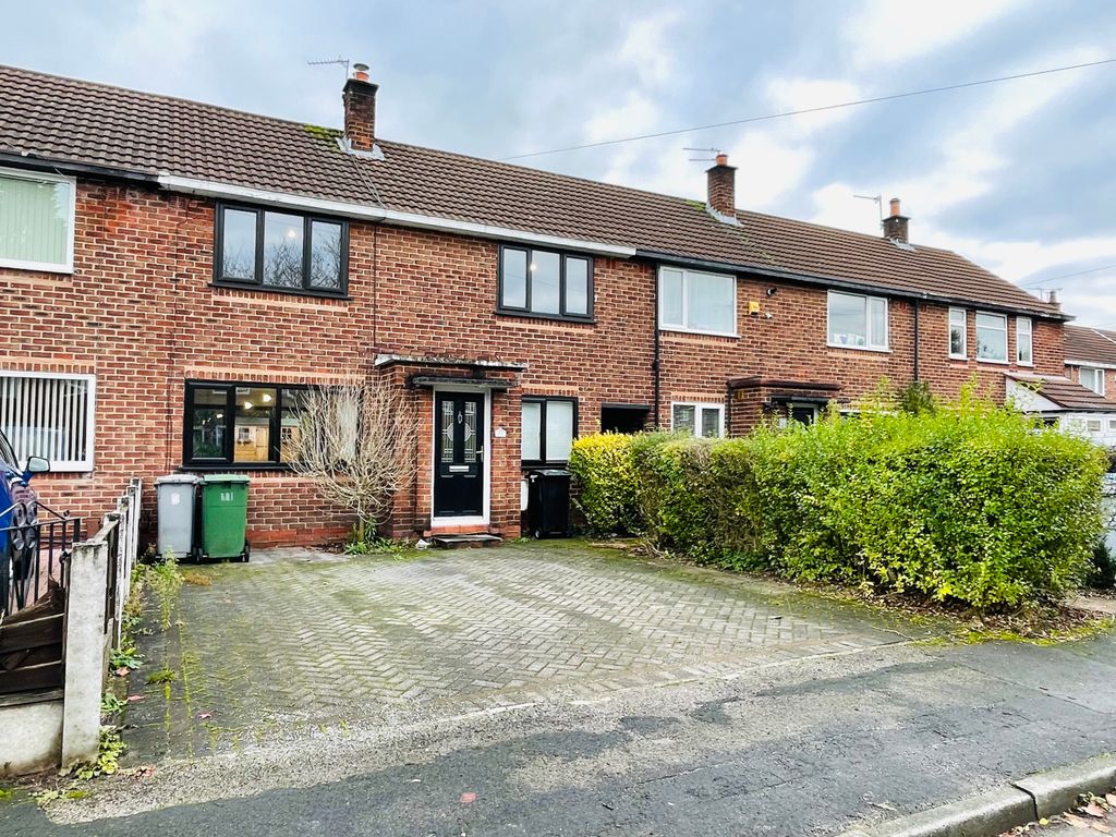 3 bed terraced house to rent in Exmouth Road, Sale M33 - Zoopla