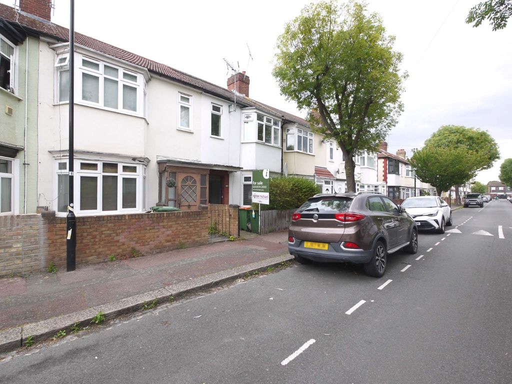 3 bed terraced house for sale in Gresham Road, London E16, £425,000 ...