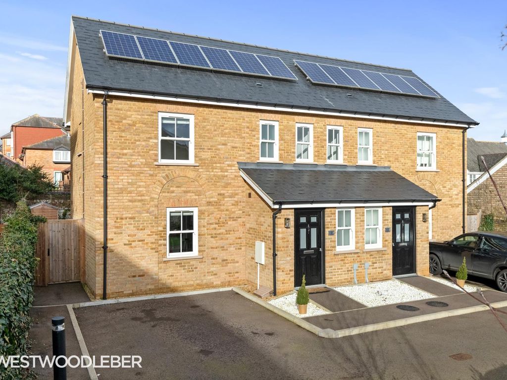 2 bed semi-detached house for sale in Lloyd Place, Ware SG12, £525,000 ...