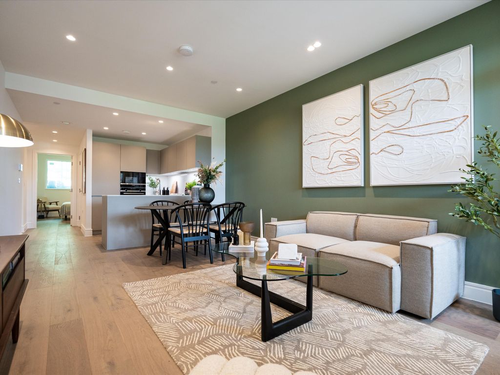 New home, 2 bed flat for sale in A703, Chiswick Green, London W4, £ ...