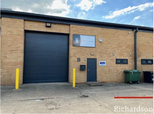 Warehouse to let in Unit B, Edison Courtyard, Corby NN17, £180,000 pa ...