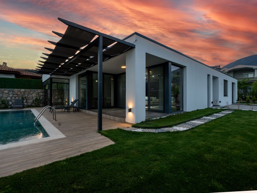 3 bed bungalow for sale in Fethiye, Mugla, Turkey, £300,000 - Zoopla