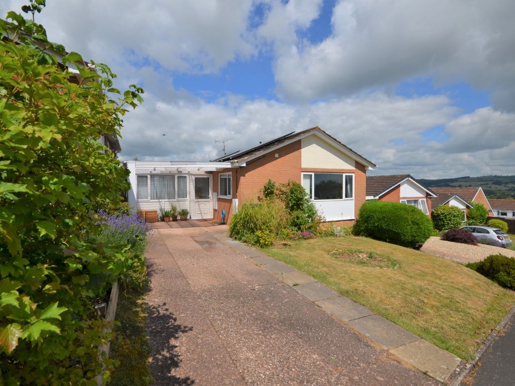3 bed bungalow for sale in Peard Road, Tiverton, Devon EX16, £315,000 ...