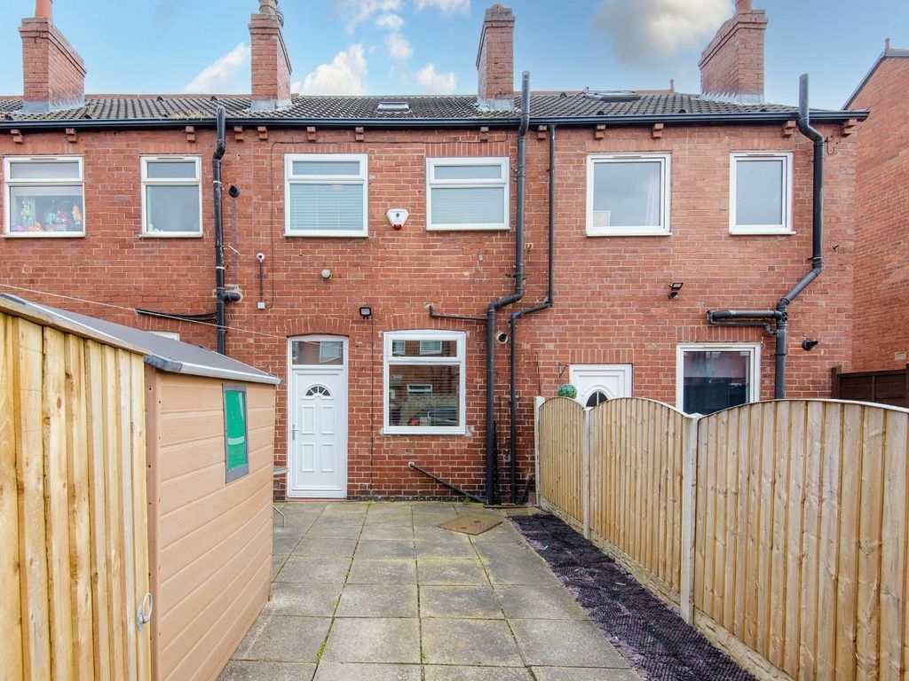 2 Bed Terraced House To Rent In Hugh Street Castleford West Yorkshire