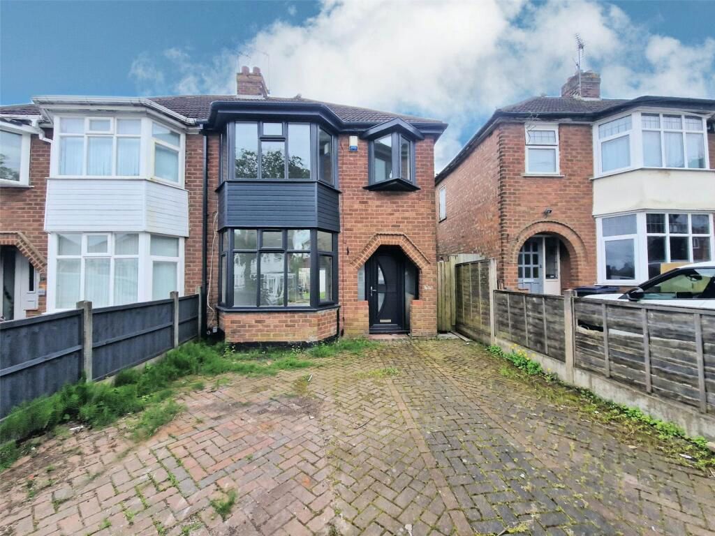 3 Bed Semi Detached House For Sale In Dowar Road Rednal Birmingham