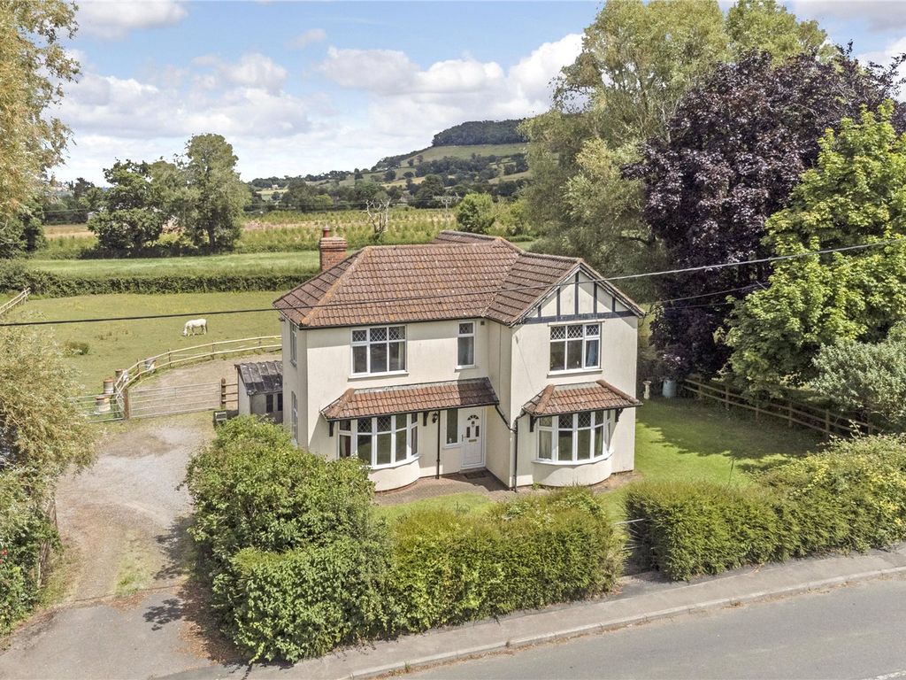 3 Bed Detached House For Sale In Hamshill Coaley Dursley