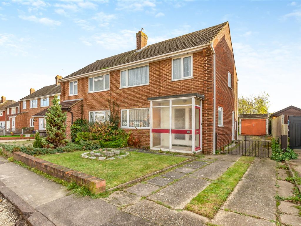 3 Bed Semi Detached House For Sale In Priory Grove Ditton Aylesford
