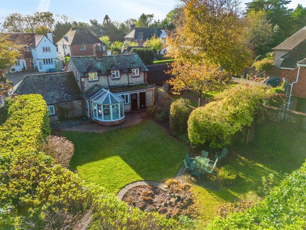 2 Bed Detached House For Sale In Church Street Willingdon Eastbourne