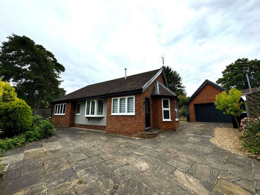 3 bed detached bungalow for sale in Chapel Lane, Harmston, Lincoln LN5 ...