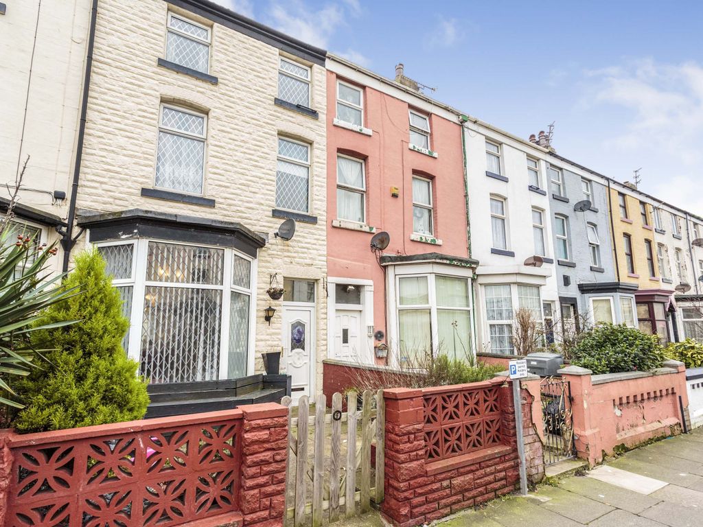 6 bed terraced house for sale in High Street, Blackpool, Lancashire FY1 ...