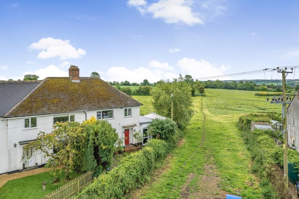 4 bed semi-detached house for sale in Somerton, Oxfordshire OX25, £ ...