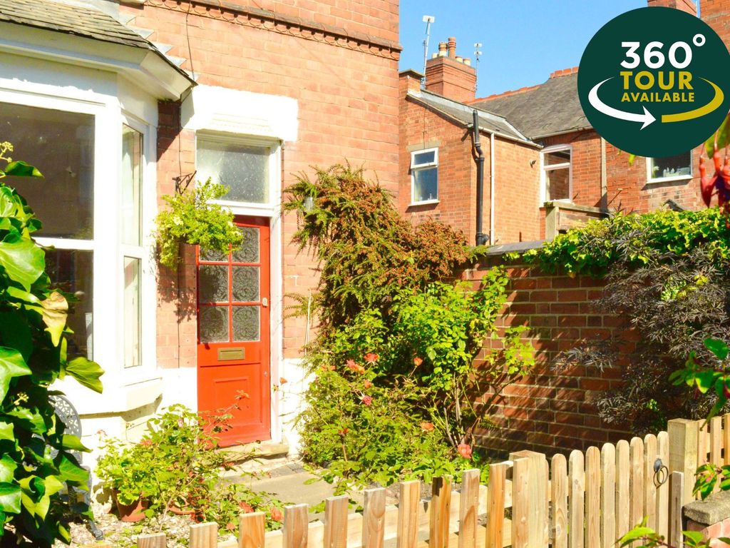 2 Bed End Terrace House For Sale In Woodbine Avenue Off London Road