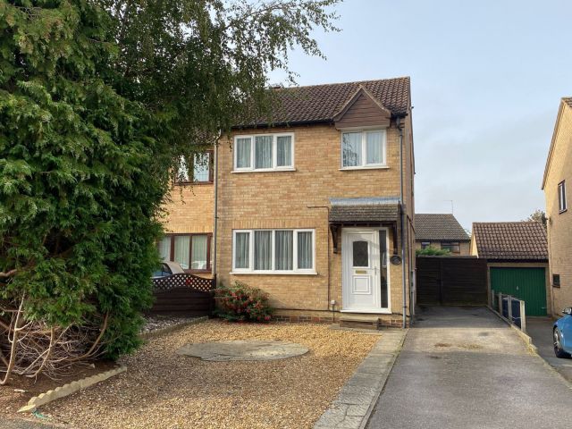 3 Bed Semi Detached House For Sale In Kelburn Close East Hunsbury