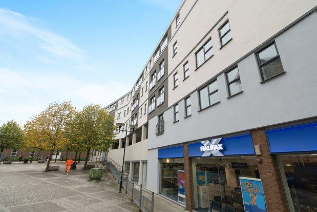 2 bed flat to rent in Wote Street, Basingstoke RG21, £1,250 pcm - Zoopla