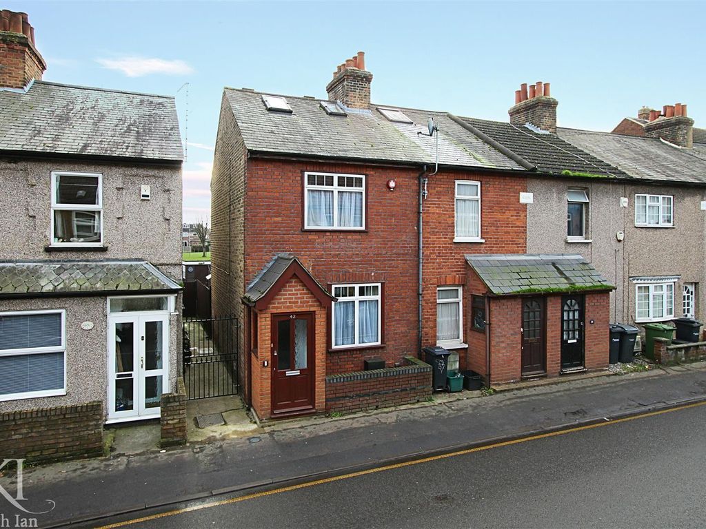 2 bed end terrace house for sale in Cadmore Lane, Cheshunt, Waltham ...