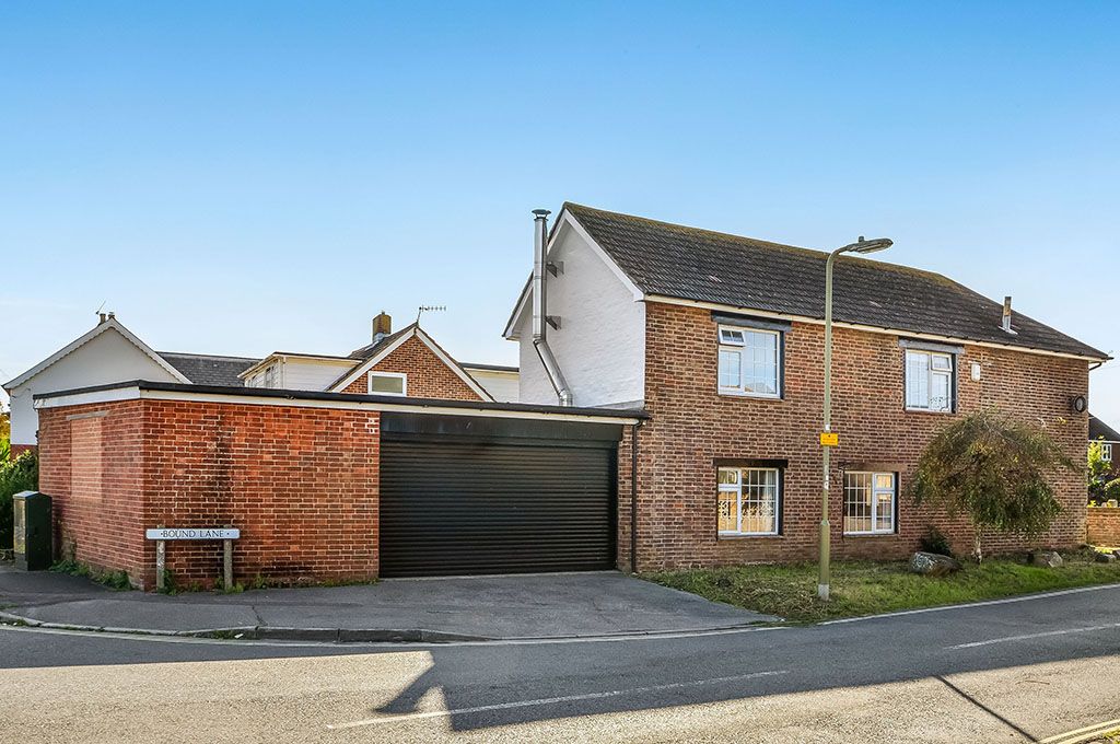 3 bed cottage for sale in Bound Lane, Hayling Island PO11, £685,000 ...