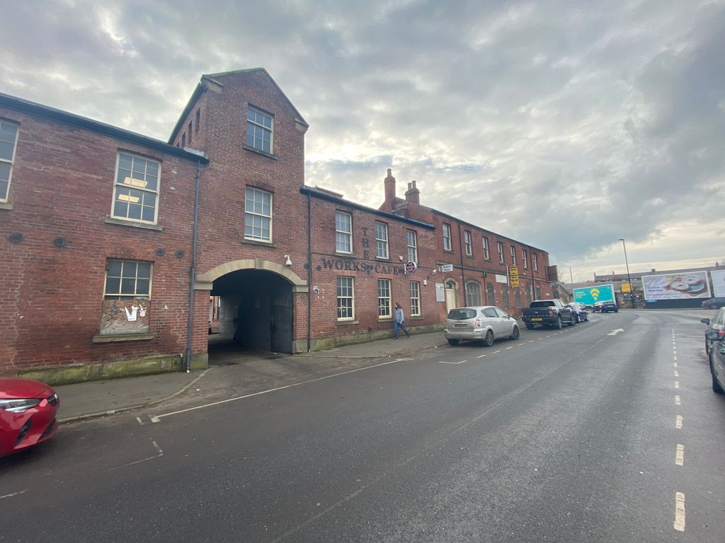 Industrial to let in Lion Works, Ball Street, Sheffield S3, £3,120 pa ...