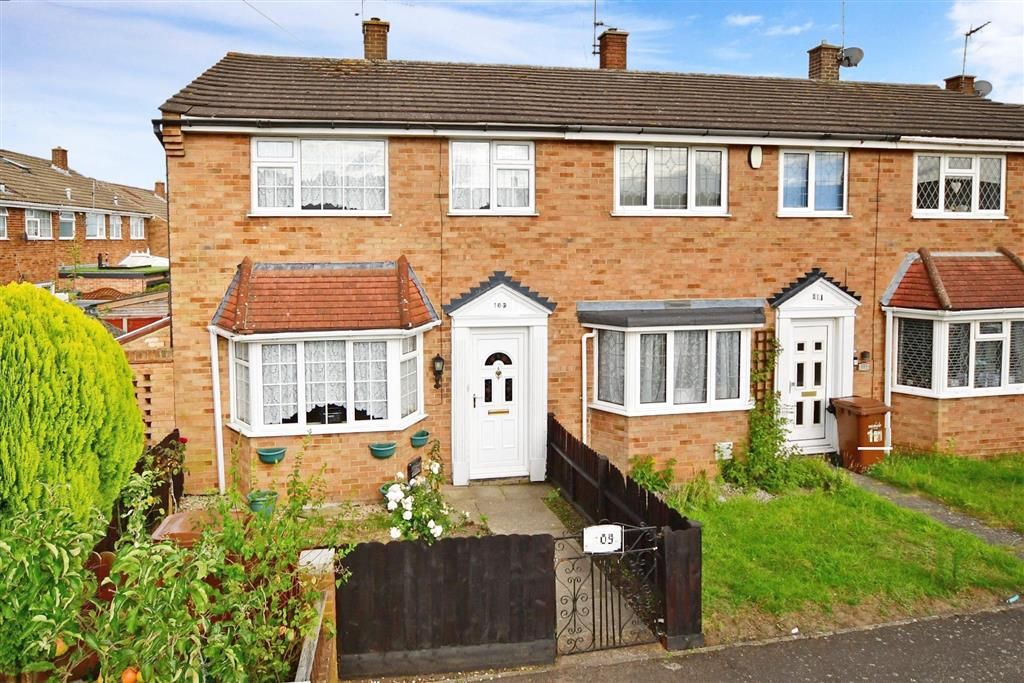 3 Bed End Terrace House For Sale In Seagull Road Strood Rochester