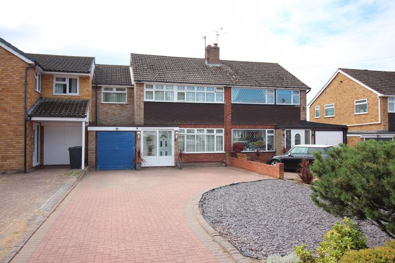 5 Bed Semi Detached House For Sale In Arlington Close Kingswinford Dy6