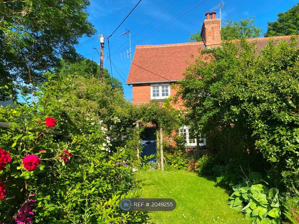 2 Bed End Terrace House To Rent In Prince Christian Cottages Wantage