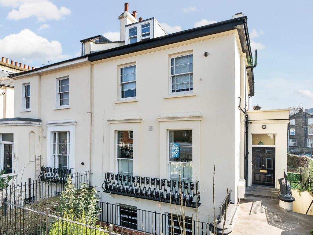 3 bed flat for sale in Belsize Road, London NW6, £850,000 - Zoopla