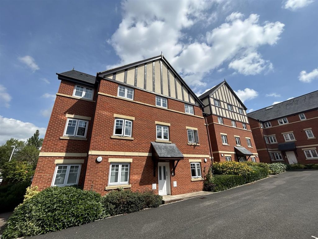 2 bed flat to rent in Durham House, Scholars Park, Darlington DL3, £750 pcm - Zoopla