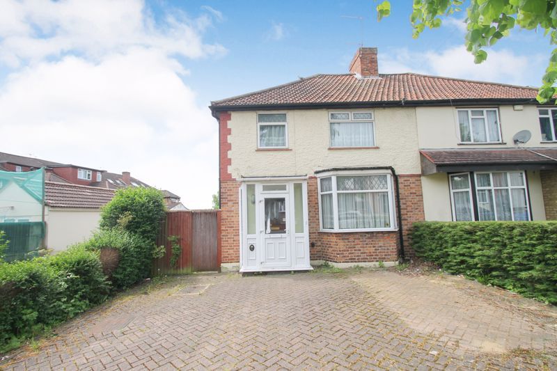 3 Bed Semi Detached House For Sale In Halsbury Road East Northolt Ub5