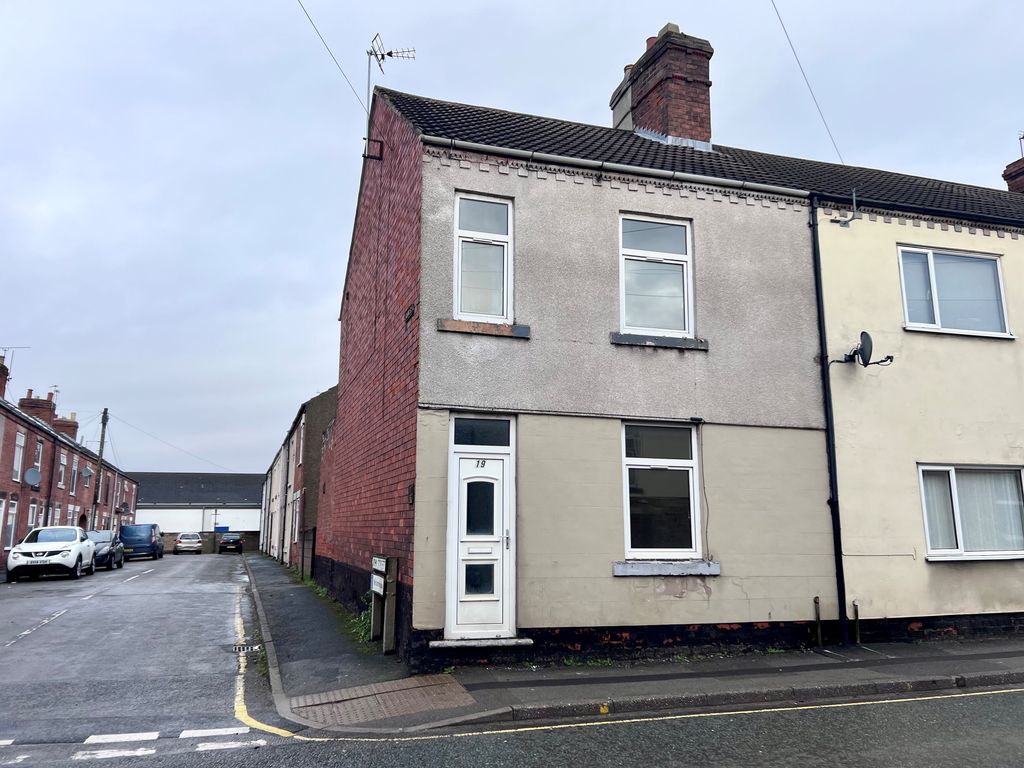 2 bed semi-detached house to rent in Nottingham Road, Alfreton DE55, £ ...