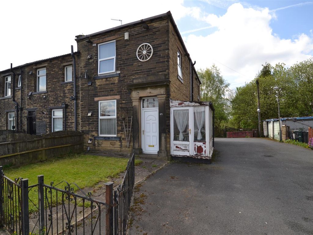 3 bed detached house for sale in Rooley Lane, Bradford BD4, £115,000 ...