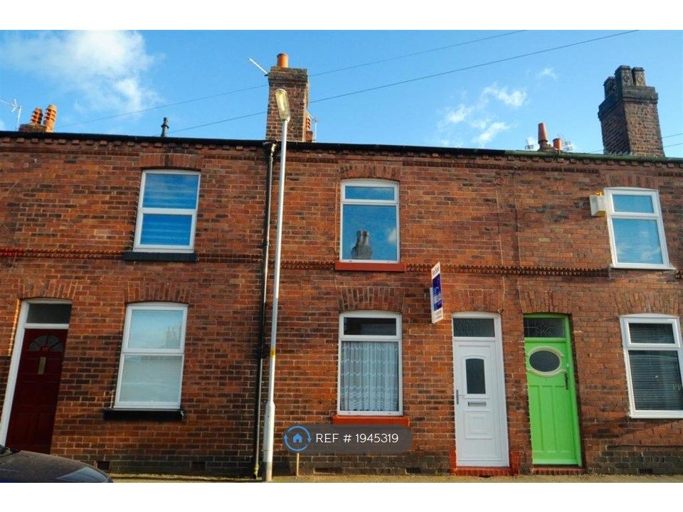 2 bed terraced house to rent in Belmont Avenue, Warrington WA4, £800 pcm - Zoopla