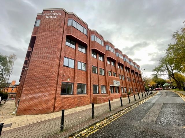 1 bed flat to rent in Prospect Hill, Redditch B97, £775 pcm - Zoopla