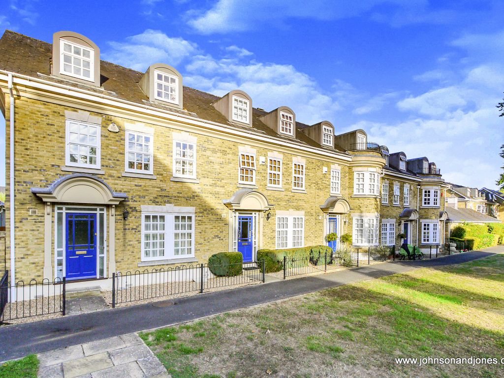 4 bed town house for sale in Lammas Close, Staines-Upon-Thames TW18 ...
