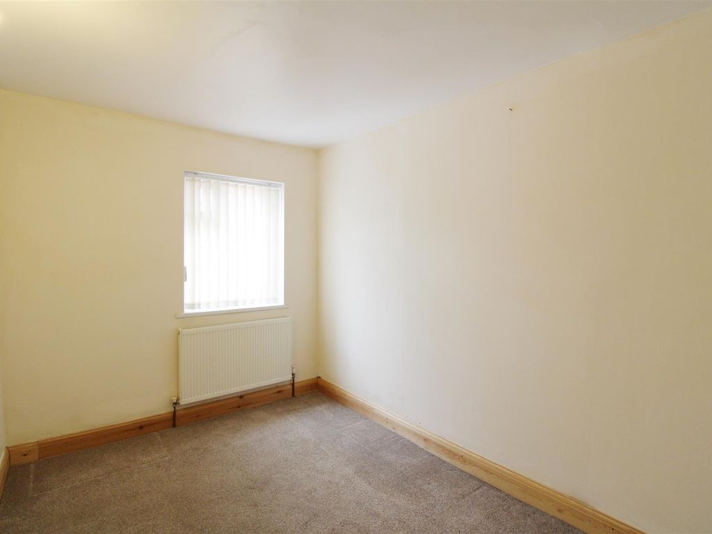 3 bed terraced house to rent in Swansea Road, Reading, Berkshire RG1, £1,650 pcm - Zoopla