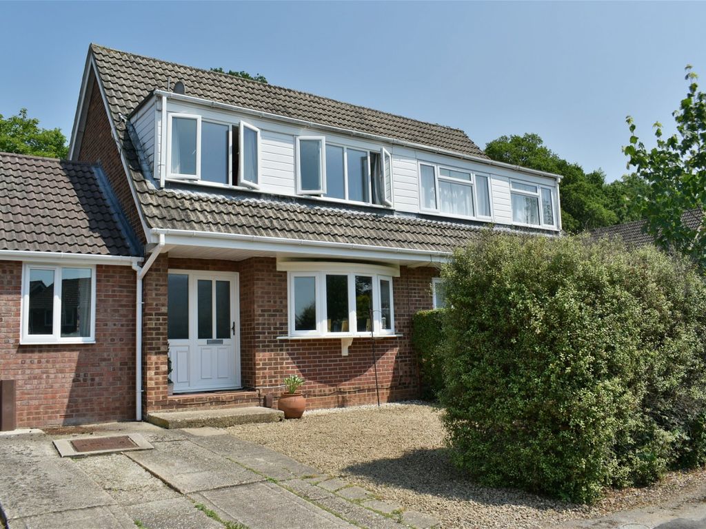 3 bed semi-detached house for sale in Dart Close, Henwick, Thatcham ...
