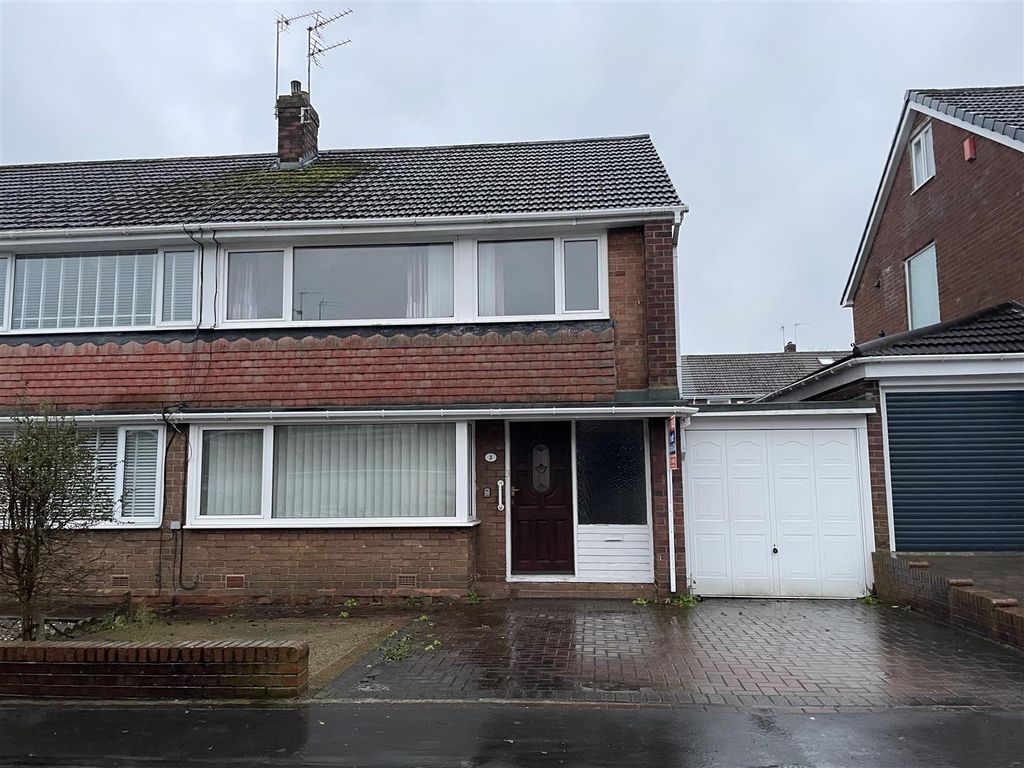 3 Bed Semi Detached House For Sale In Windermere Avenue Chester Le