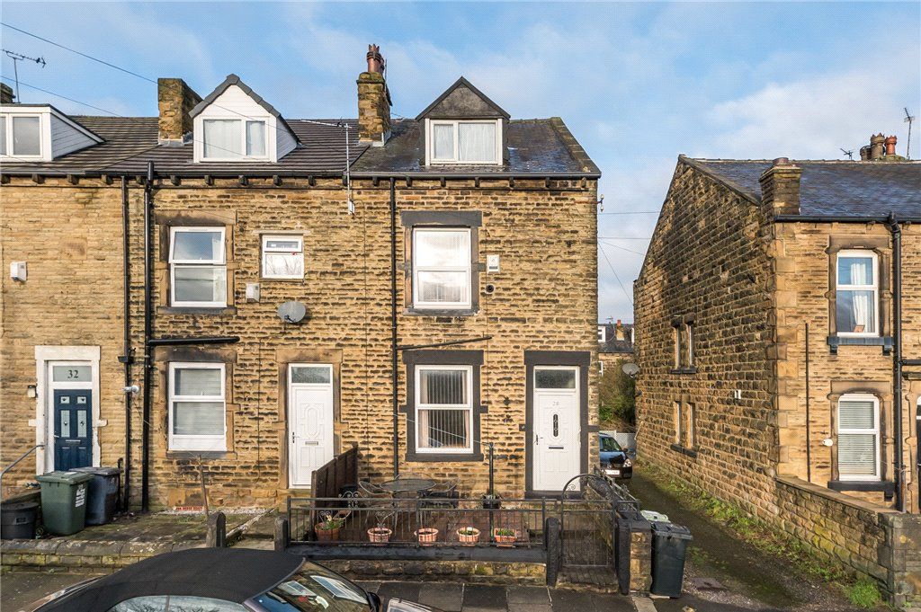 2 Bed Terraced House For Sale In Cardigan Avenue Morley Leeds West