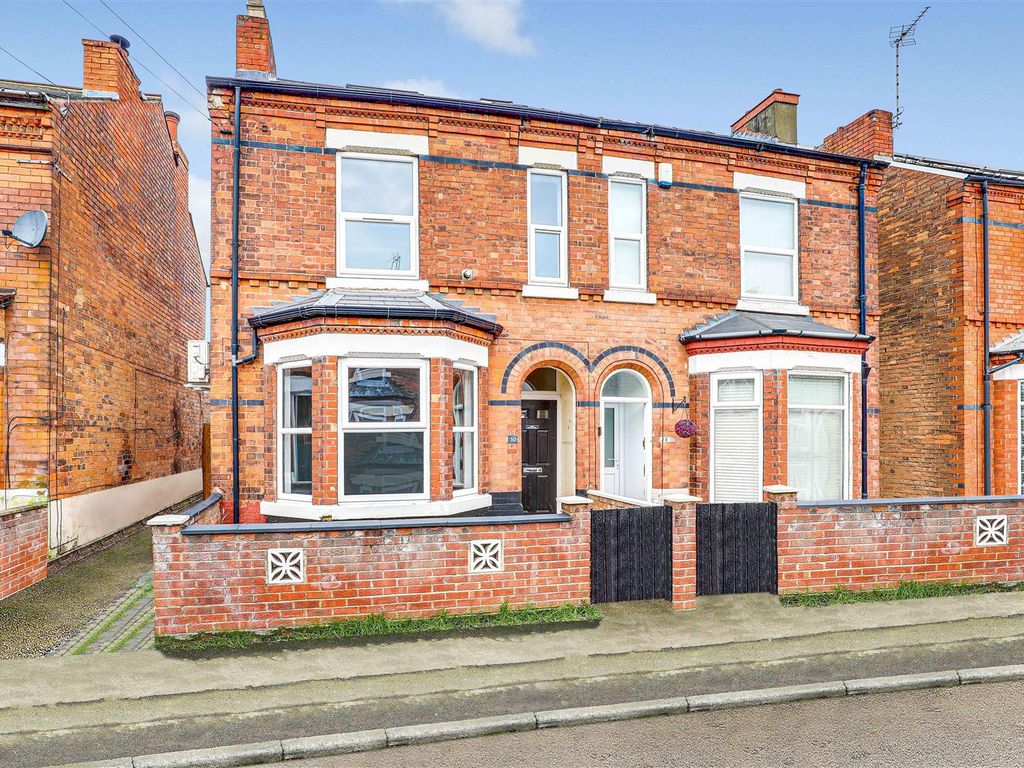 3 bed semi-detached house to rent in Ashwell Street, Netherfield ...