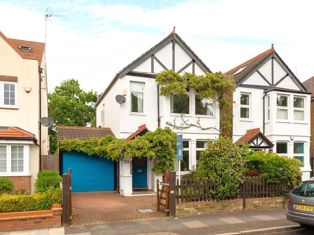 3 Bed Detached House For Sale In Kneller Road Whitton Twickenham Tw2