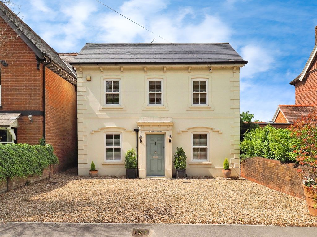 4 bed detached house for sale in Southampton Road, Lyndhurst, Hampshire ...