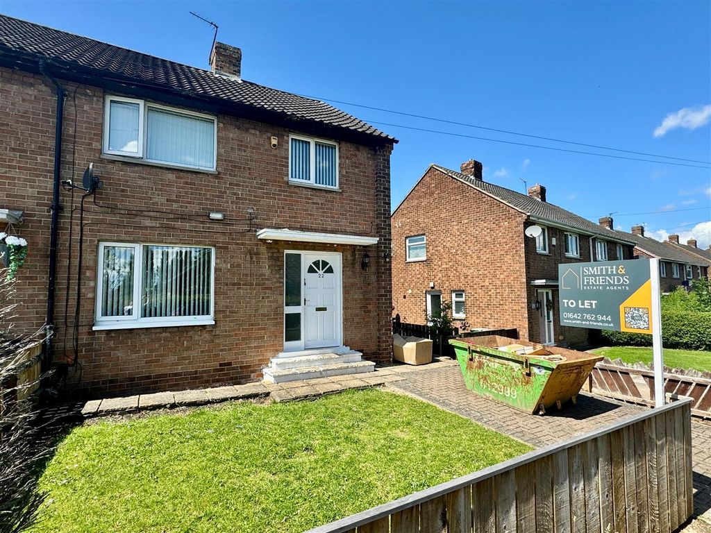 3 bed end terrace house to rent in Challoner Road, Yarm TS15, £725 pcm ...